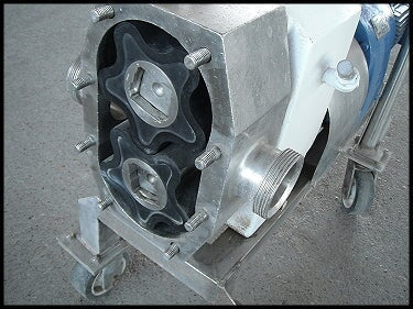 APV R6 Positive Displacement Pump