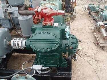 Carrier 4-Cylinder Reciprocating Compressor