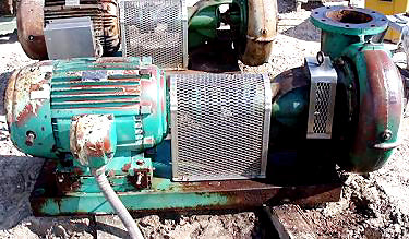 Bomba centrífuga Crane Deming (50 HP 1500 GPM máx.)