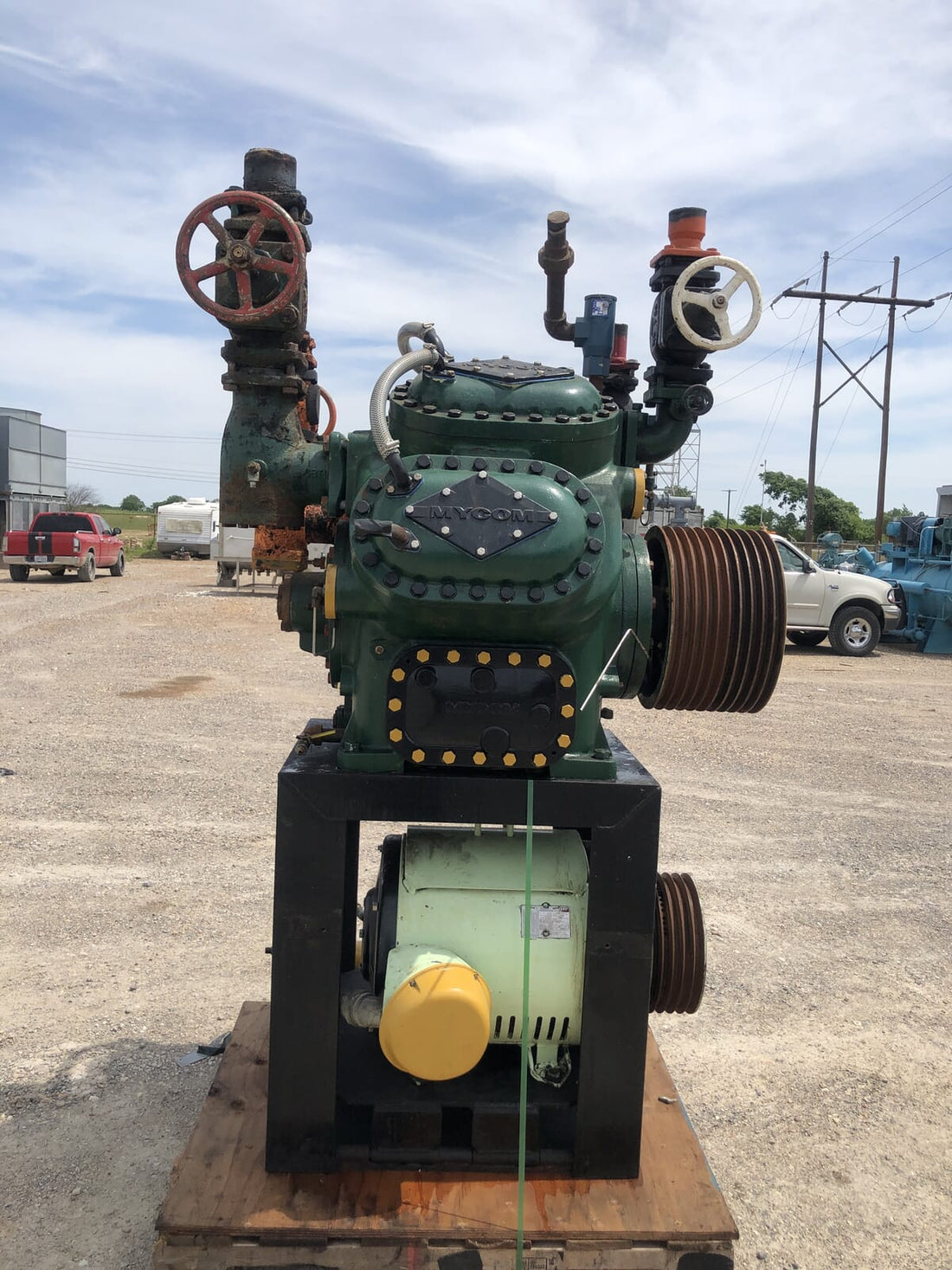 Mycom N62B 8-Cylinder Reciprocating Compressor Package (100 HP 230/460
