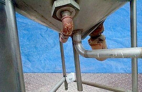 Stainless Steel Cone Bottom and Closed Top Mix Tank- 100 Gallon