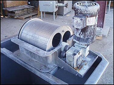 Stainless Steel Rotary Sifter Screen with Tank-200 gallon