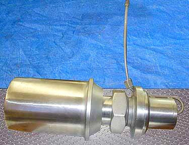 The Electron Machine Corp. Microprocessor Refractometer Unit Sensing H